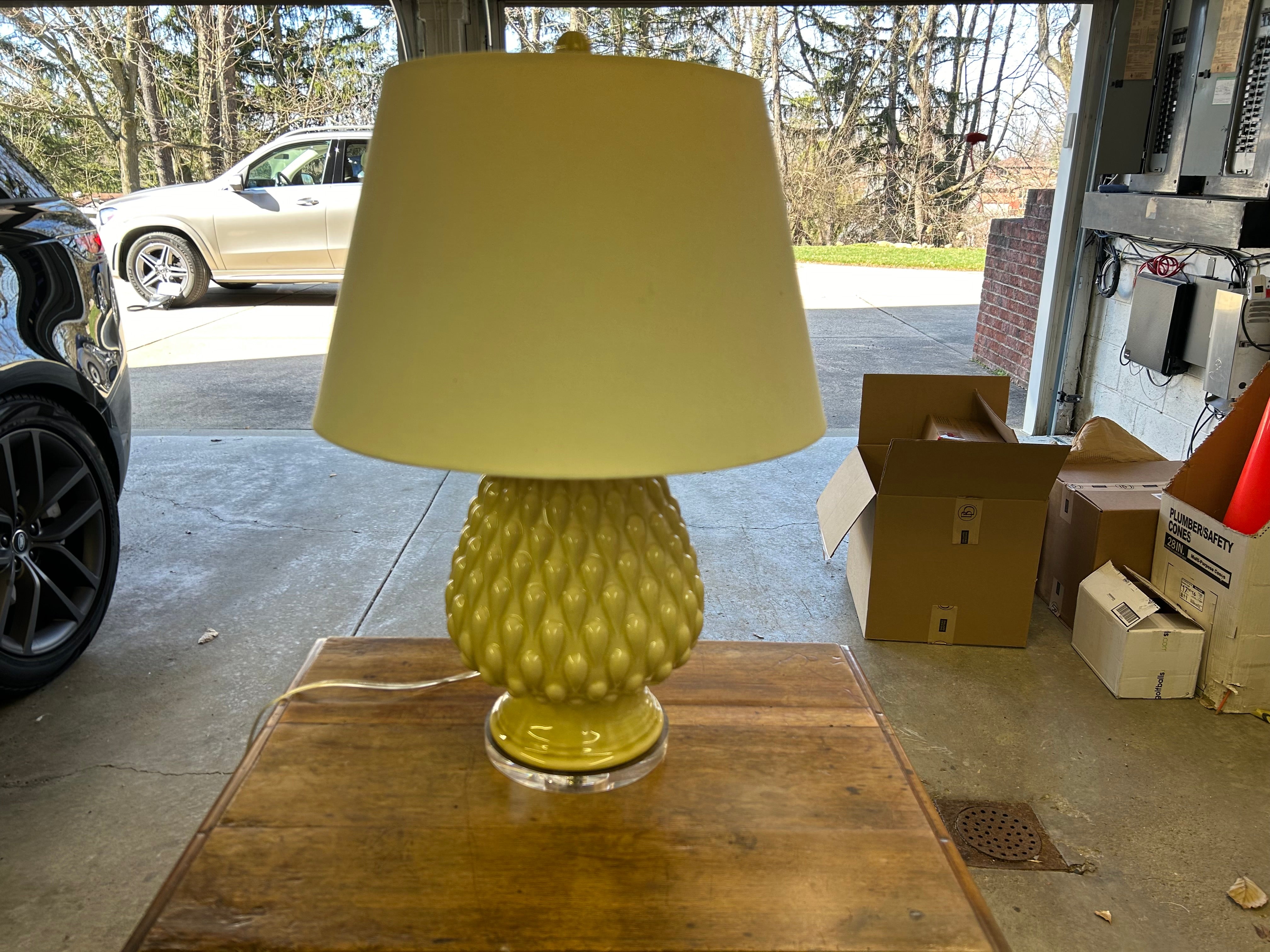 Textured Porcelain Lamp with Acrylic Base – Curated Fine Furnishings